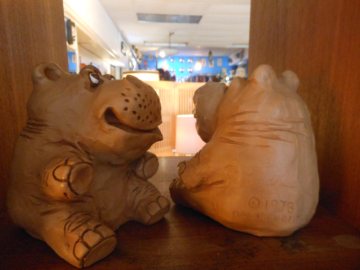 Vintage 1970s Hippo Bookends – Retro on 8th
