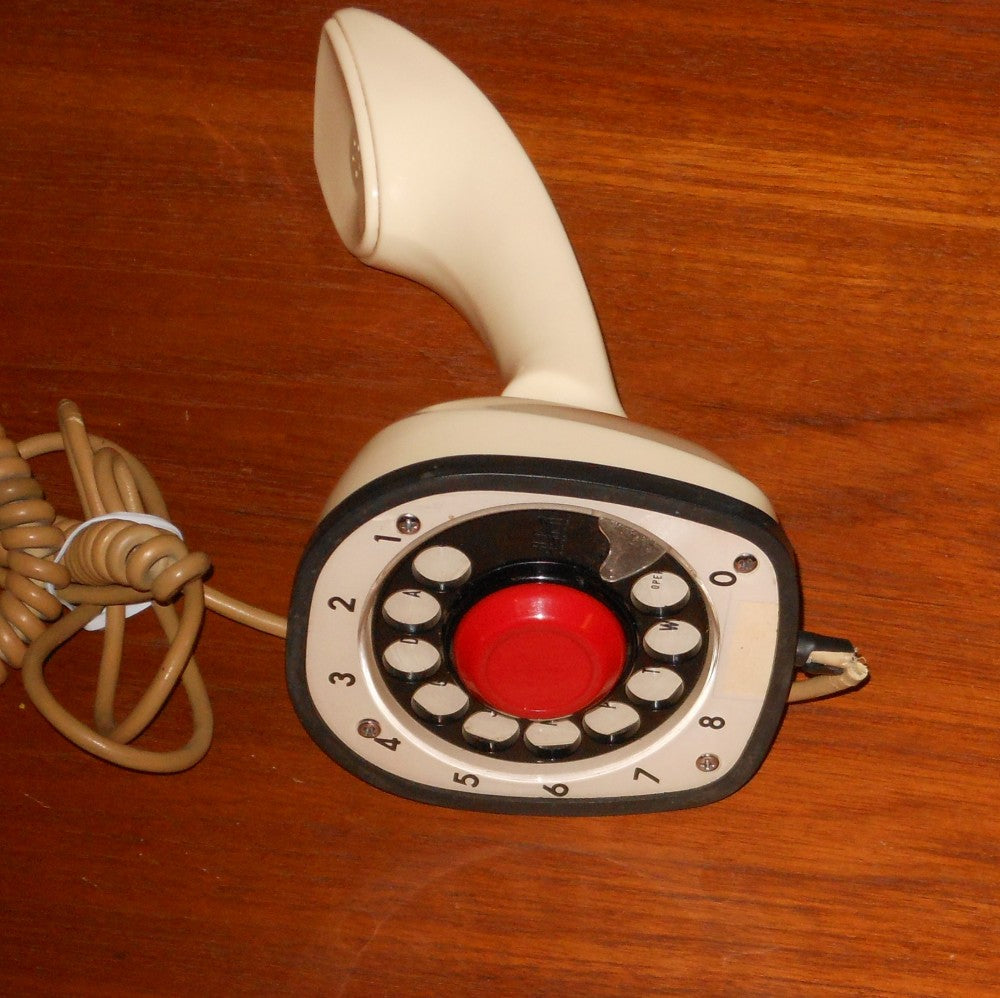 Ericsson Ericofon Telephone – Retro on 8th